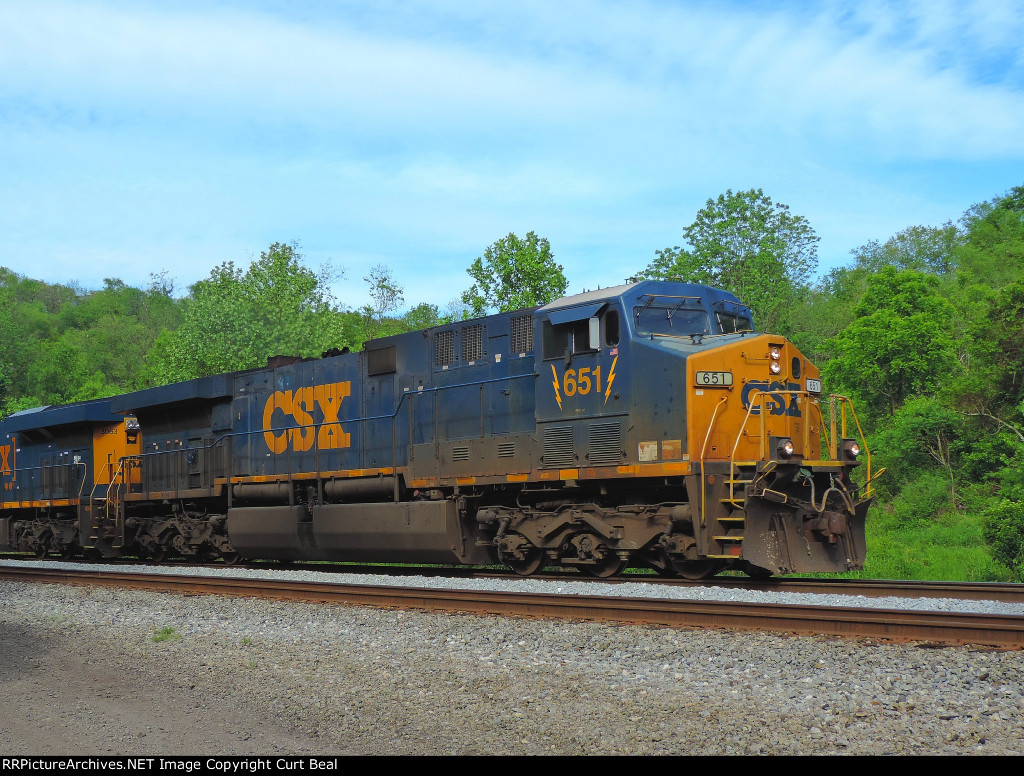 CSX 651